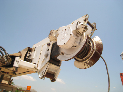 Digger Truck #D5000 | Atlas Truck Sales, Inc.